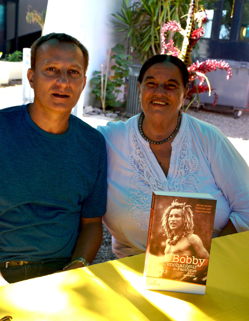 Bobby, L’enchanteur du Pacifique - Moving Tahiti