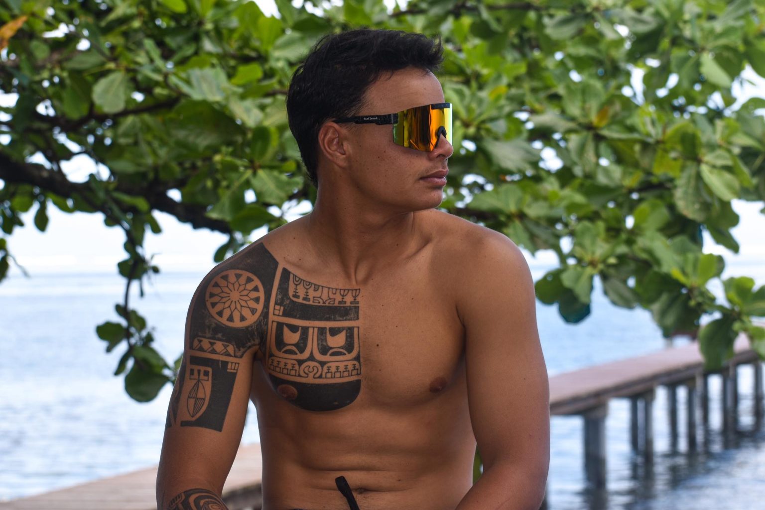 Surf Drunk : La Nouvelle Vague dans l'Univers des Lunettes de Soleil ...